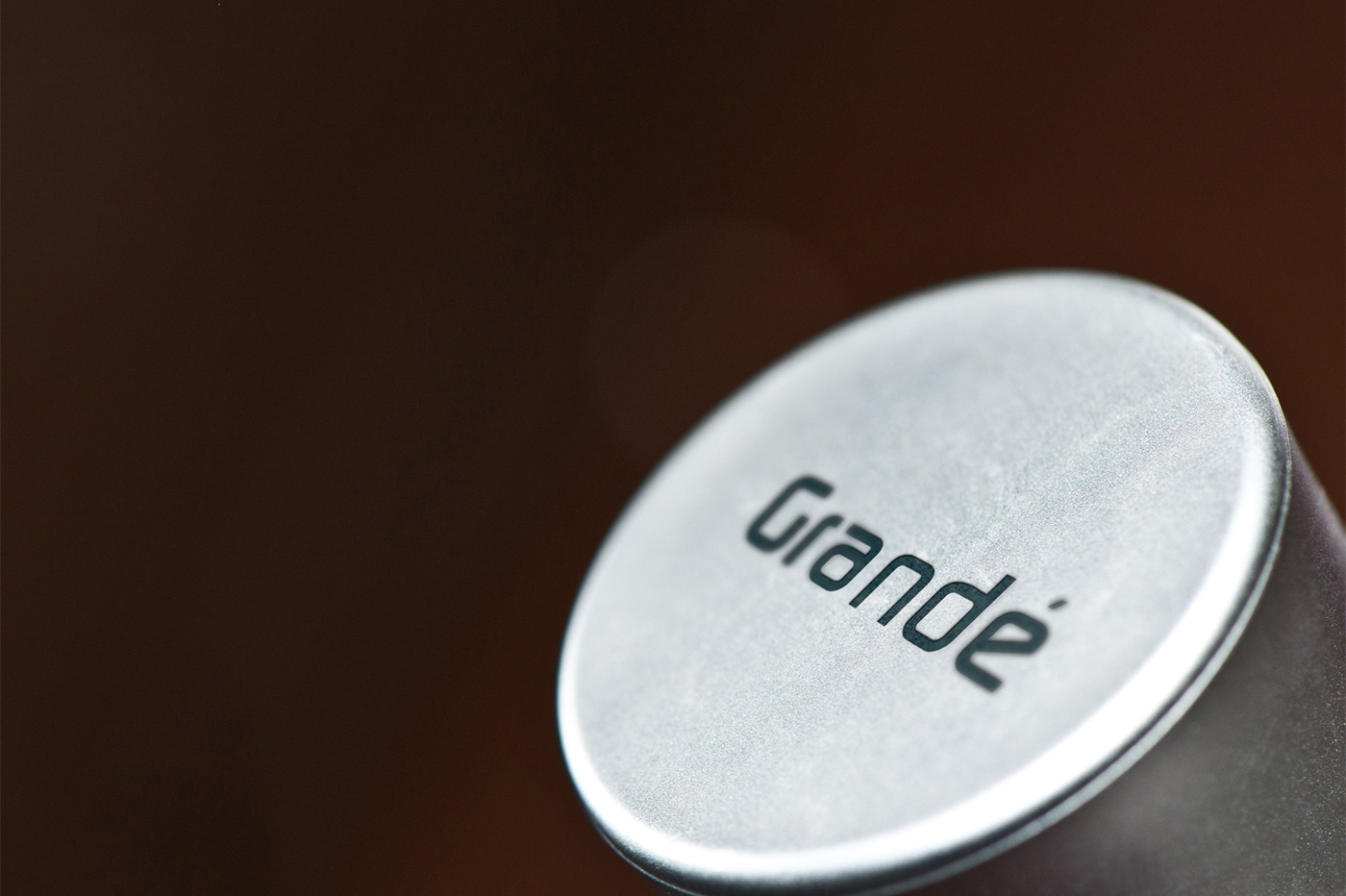 metal-mockup-03-o.jpg?1441187319