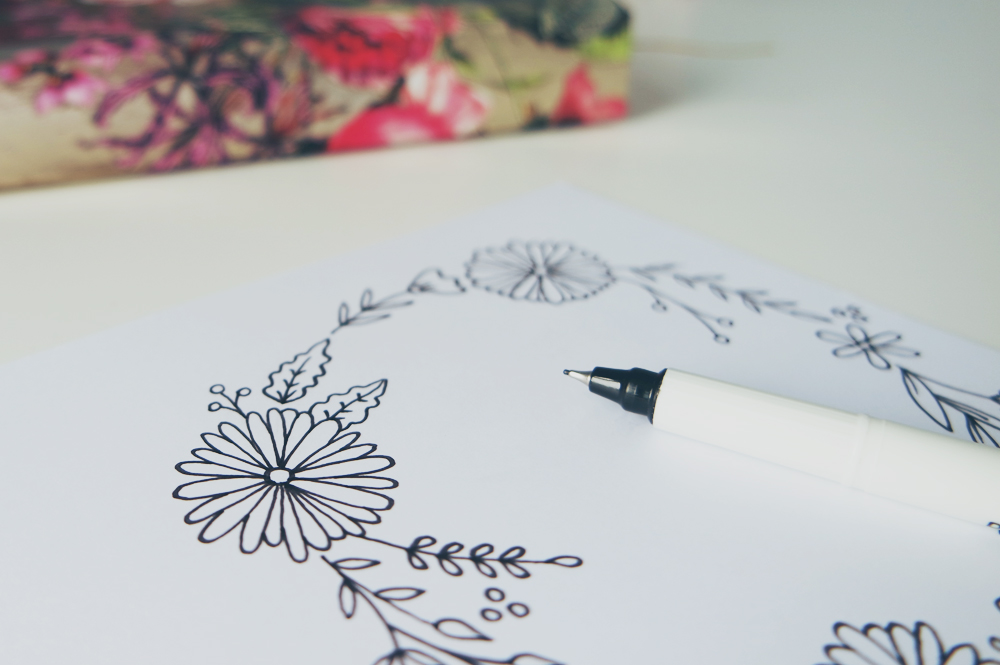 Decorative Round Frames Borders ~ Illustrations on Creative Market