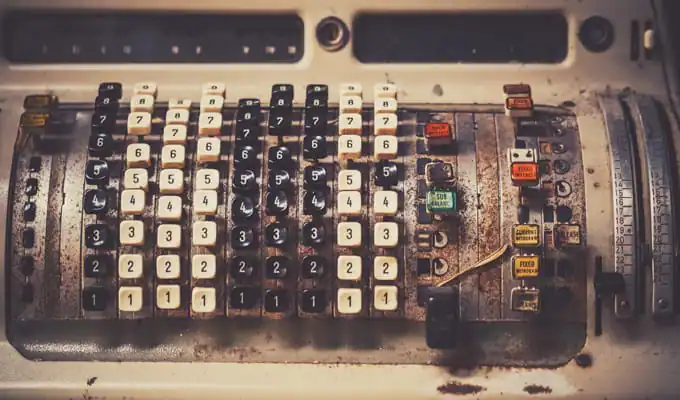 How Much Should I Charge for Graphic Design Work? - Creative Market Blog