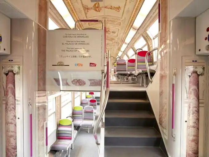 France Transforms Trains Into Immersive Museum Experiences - Creative ...