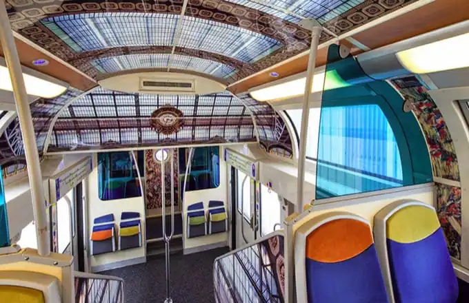 France Transforms Trains Into Immersive Museum Experiences - Creative ...